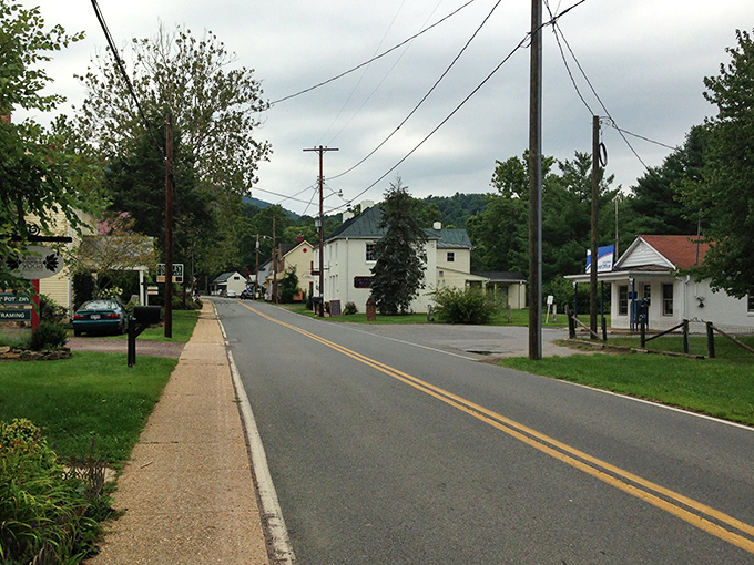 A peaceful road lined with cozy homes and mountain views&mdash;this is the kind of place where neighbors still wave, and the mailman knows your dog&rsquo;s name.