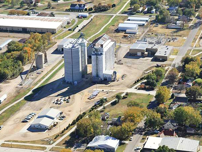 From above, Lindsborg reveals itself as a perfect blend of rural American heartland and European village charm, nestled among the endless Kansas horizon.