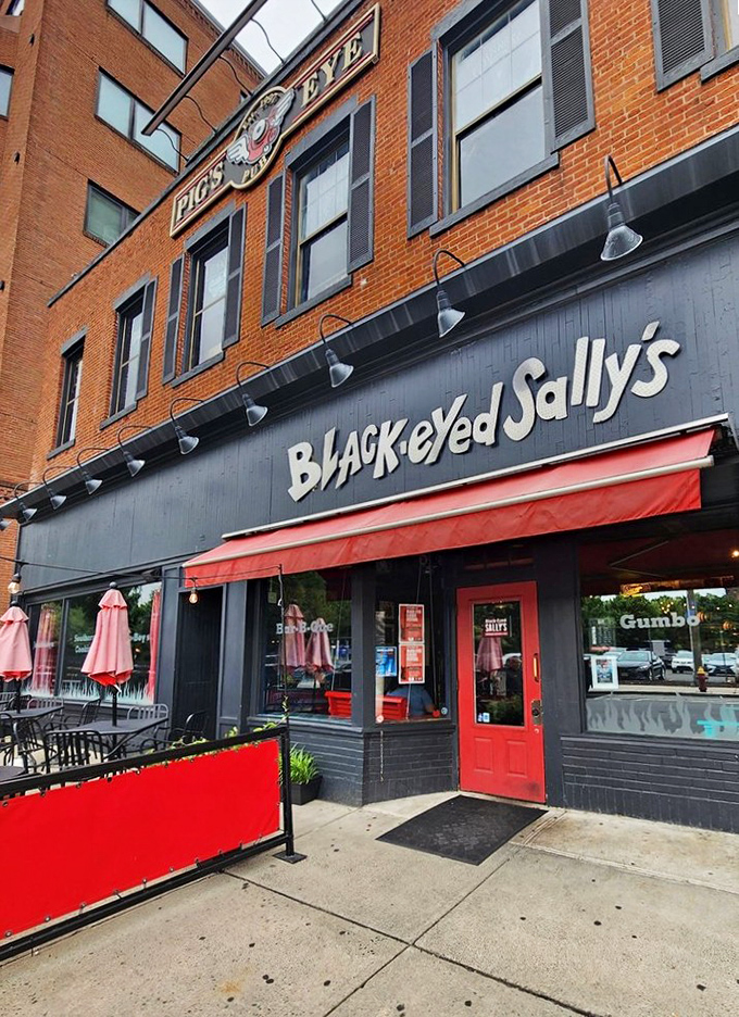 That red door is Connecticut's portal to the South. One step inside and your taste buds are suddenly speaking with a drawl.