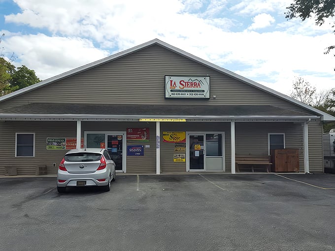From this angle, La Sierra looks like any other storefront in Delaware&mdash;the culinary equivalent of Clark Kent's glasses hiding Superman.