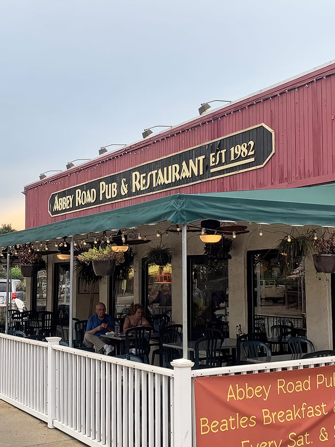 "Est. 1982" proudly displayed above the entrance&mdash;forty years of perfecting pub fare that keeps both locals and tourists coming back for more.