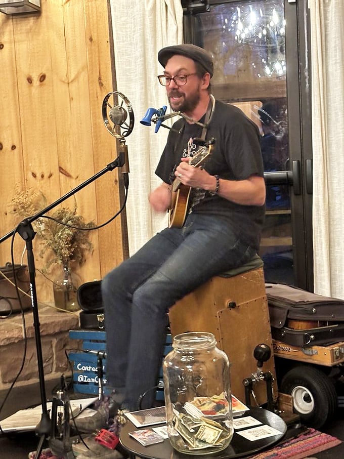 Live music adds the perfect soundtrack to your meat symphony&mdash;because nothing pairs with smoky ribs quite like soulful strings and tip jar honesty.