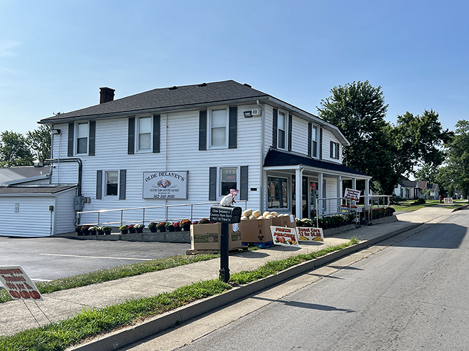 This unassuming country store might not look fancy, but locals know it's where you'll find Kentucky ham that makes breakfast a religious experience.