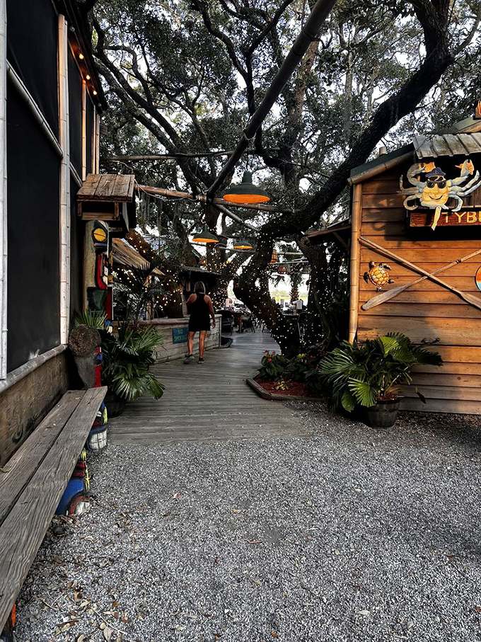 Outdoor seating nestled among live oaks draped with Spanish moss&mdash;Mother Nature's dining room for enjoying her bounty.