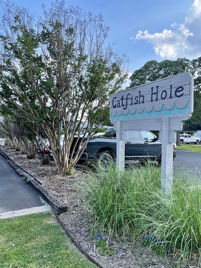 The unassuming roadside sign says it all&mdash;no fancy marketing needed when locals have been spreading the word for years.