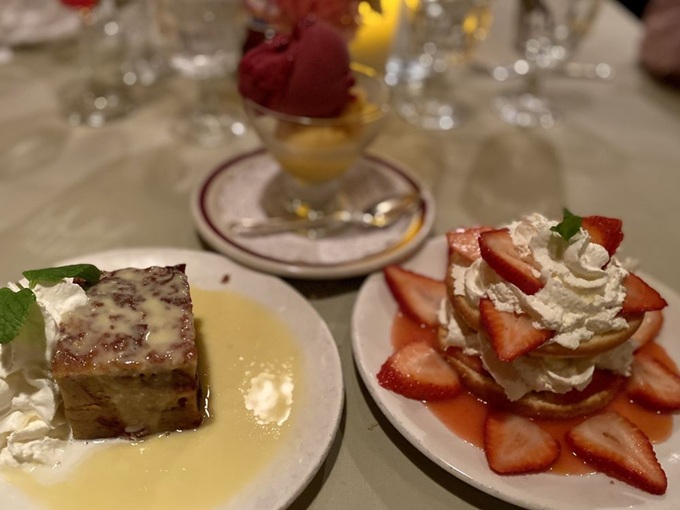 Even dessert refuses to be ordinary&mdash;bread pudding swimming in sauce and strawberry shortcake stacked higher than San Francisco rent prices.