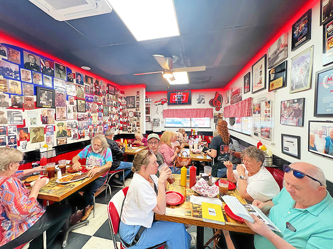 A full house of happy diners proves the universal truth&mdash;good food brings people together better than anything else on earth.