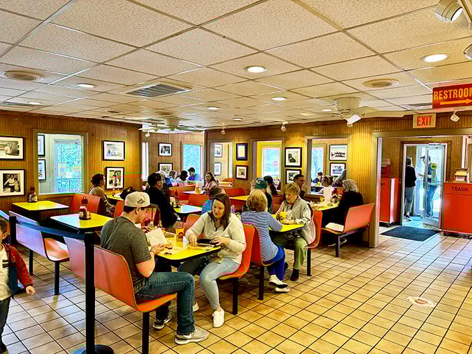 The dining room &ndash; where strangers become friends united by the universal language of "mmm" and "pass the napkins, please."