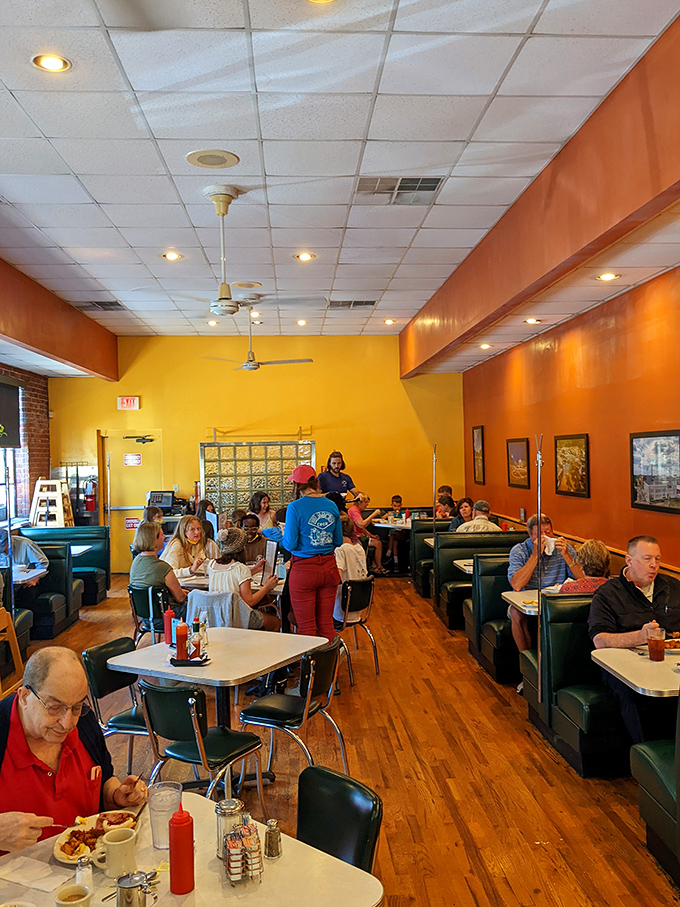 Where strangers become neighbors and calories don't count&mdash;Elmo's dining room buzzes with the beautiful symphony of community and comfort.