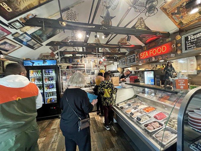 The line forms for a reason&mdash;locals and pilgrims alike know that patience is rewarded with seafood that makes the wait feel like a mere appetizer.
