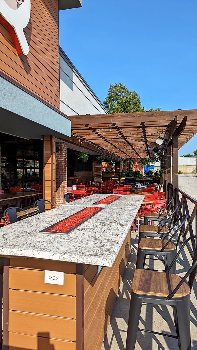 Outdoor dining that invites you to linger. Because barbecue this good deserves to be enjoyed under open skies.
