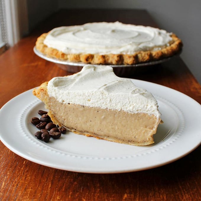 The unassuming exterior holds no clues about the life-changing pie experiences happening inside. Some treasures hide in plain sight.