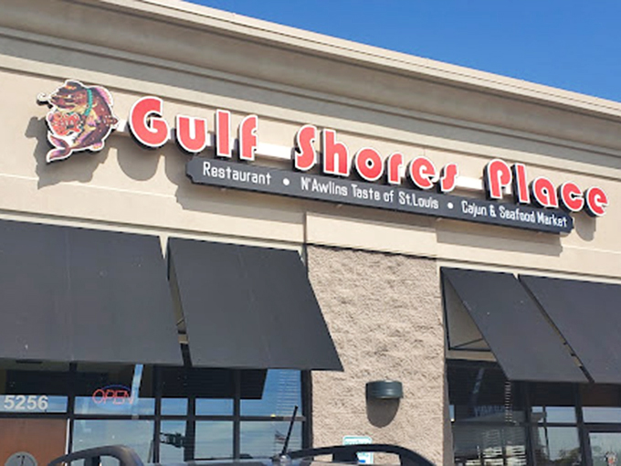 The sign promises three things: Restaurant, N'awlins Taste, and Seafood Market. It delivers on all counts, even under the harsh light of day.