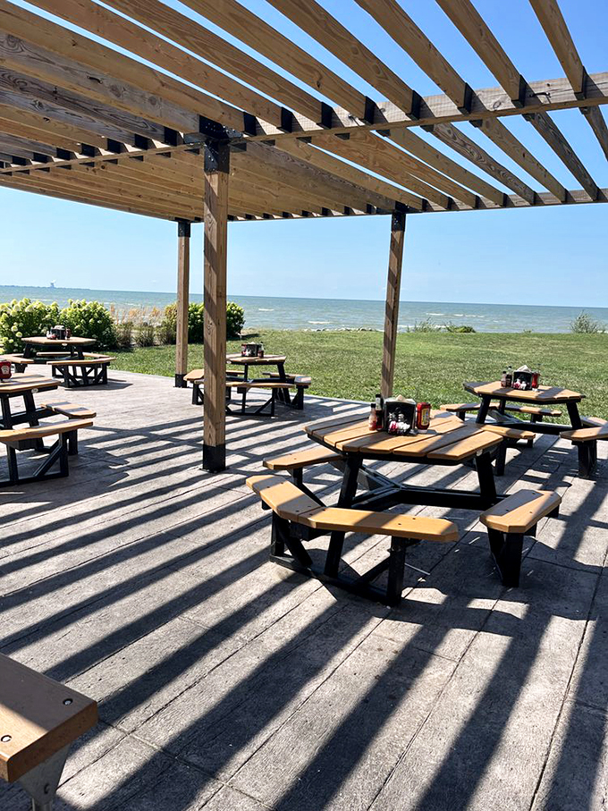 Paradise found: picnic tables with unobstructed lake views. The kind of setting that makes even the most devoted urbanite consider a simpler life.