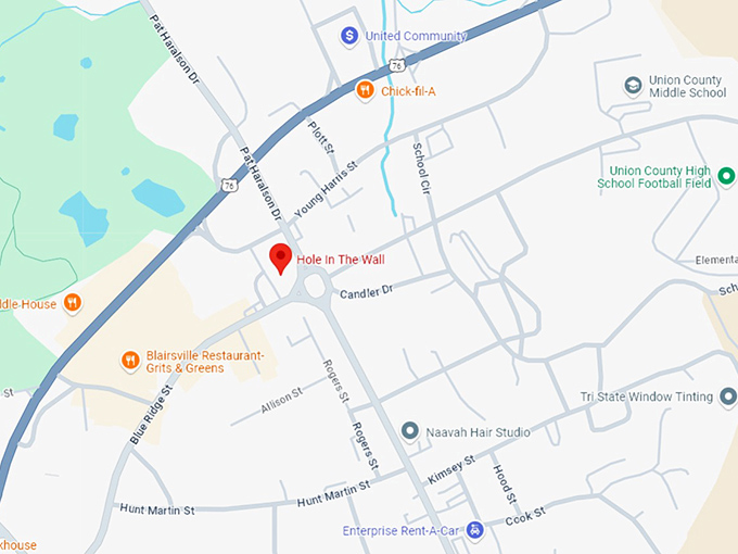 16 hole in the wall map