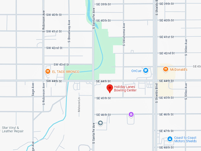16 holiday lanes bowling center map