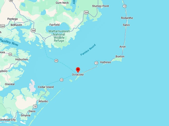 16. ocracoke (restaurant to mention howard's pub & raw bar) map