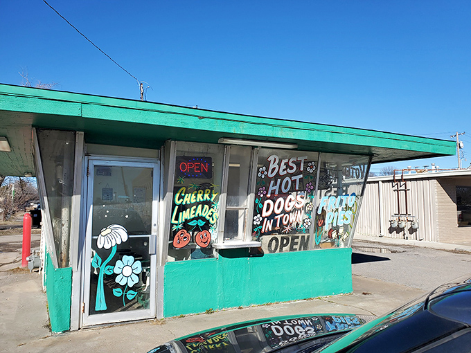 The little turquoise shack that could! Chet's Dairy Freeze proves great things come in small packages, with hand-painted promises of "BEST HOT DOGS IN TOWN."