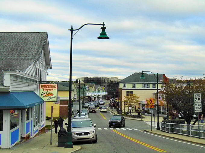 Downtown Mystic's green lampposts and historic storefronts create the New England charm that Hollywood set designers try desperately to replicate.