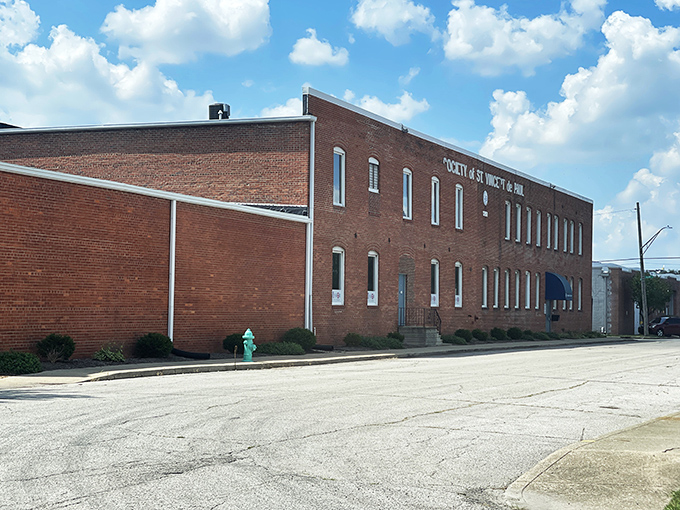 Behind this unassuming brick fa&ccedil;ade lies a wonderland of pre-loved possibilities&mdash;Mission 27's massive showroom awaits the intrepid bargain hunter.