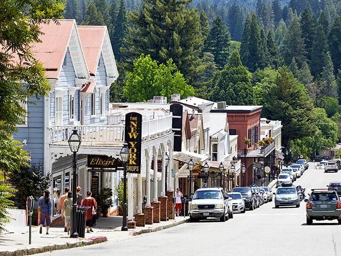 The New Yorker's dream of small-town America exists in Nevada City, complete with historic storefronts and zero subway delays. Photo credit: <a href="https://www.flickr.com/photos/frank_schulenburg/" target="_blank" rel="noopener noreferrer">wikiphotographer</a>