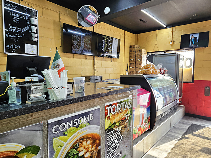 The yellow walls aren't winning design awards, but that security mirror isn't for shoplifters&mdash;it's for spotting hungry customers before they faint from anticipation.