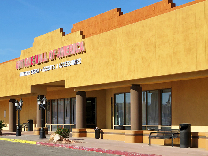 A southwestern-style fa&ccedil;ade that proves great treasures don't always hide in flashy packages. This desert-hued building contains multitudes, like a history book with a particularly stylish cover.