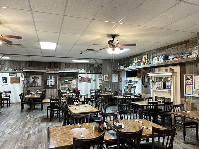 Step into Grandma's dream kitchen! This cozy dining room whispers tales of simpler times, while promising belly-busting feasts that'd make Paul Bunyan loosen his belt.