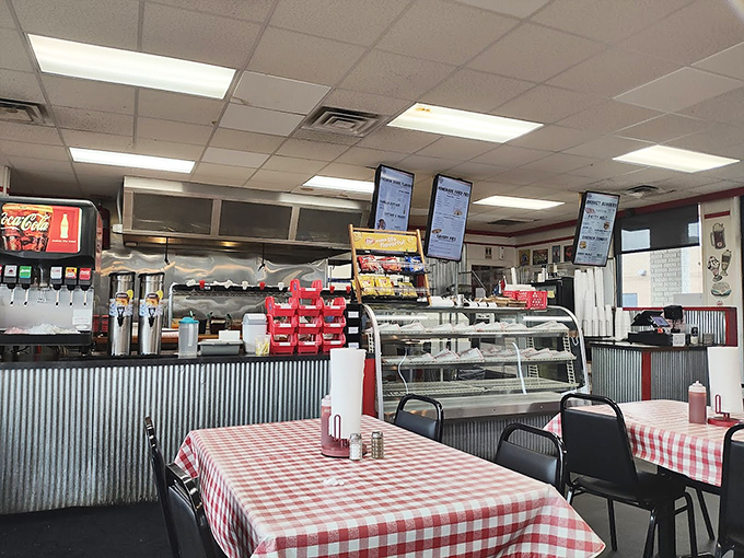 Red and white checkered tablecloths signal you've arrived at comfort food central. The corrugated metal counter isn't trying to impress&mdash;it's saving all that energy for the food.