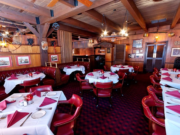 Step inside to a time capsule of classic steakhouse ambiance&mdash;wood-paneled walls, red leather chairs, and white tablecloths create the perfect setting for carnivorous indulgence.