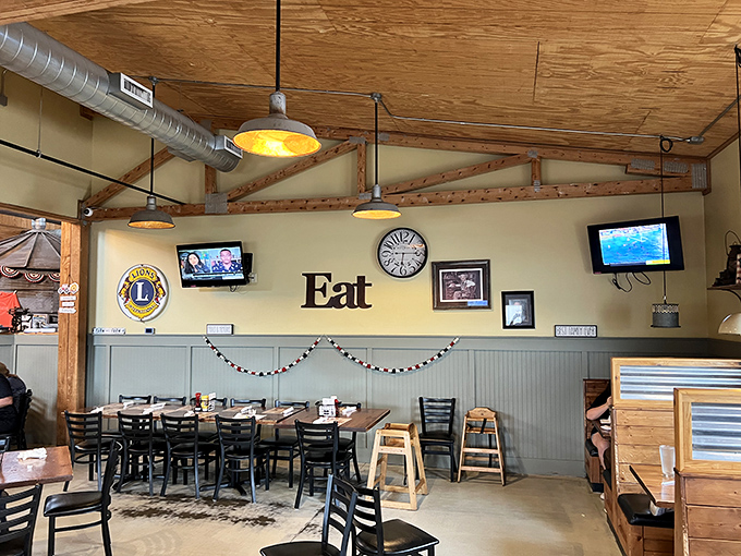 Wooden beams, simple decor, and that unmistakable "Eat" sign that isn't so much a suggestion as it is the best advice you'll get all day.