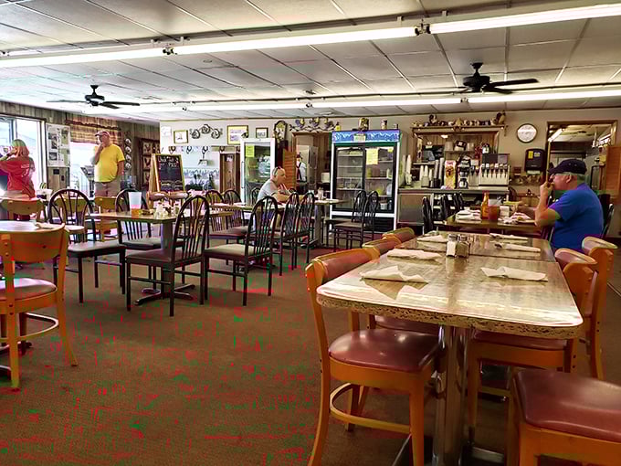 Where conversations flow as freely as the coffee. This dining room has witnessed more local news exchanges than the town newspaper.