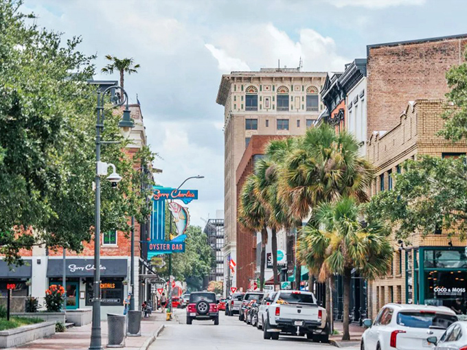 Downtown Savannah balances Southern hospitality with urban sophistication, like a gentleman who knows when to say "y'all" and when to order champagne.