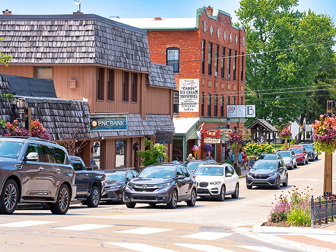 Downtown Nashville proves that sometimes the best shopping experiences come without escalators or food courts&mdash;just genuine character and buildings with stories to tell.