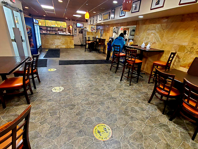 Inside, function trumps fashion with stone-tiled floors and simple furnishings &ndash; exactly what you want in a place where the food does all the talking.