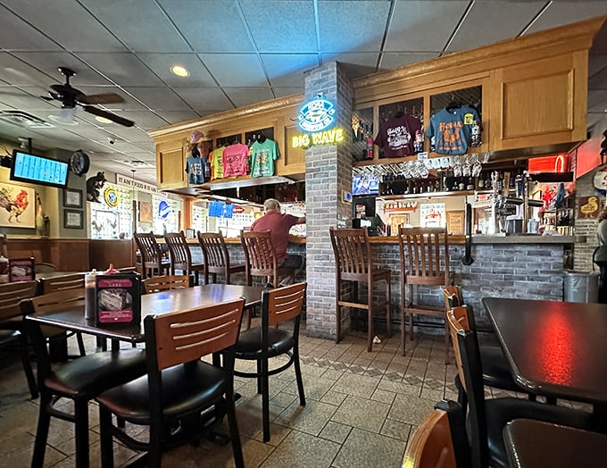 Where wood paneling meets Missouri hospitality. This isn't just a dining room; it's St. Louis's living room where chicken dreams come true.