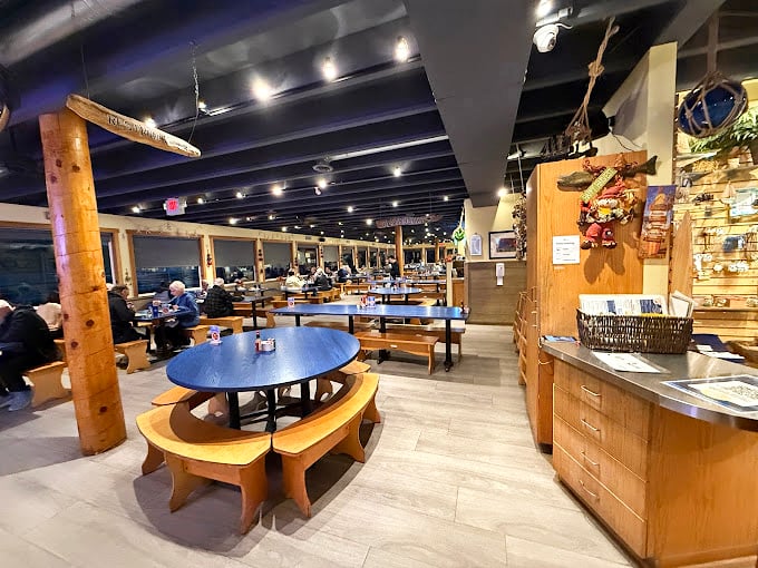 Inside Mo's, wooden beams and nautical touches create the perfect backdrop for seafood feasts. The ocean views aren't bad company either.