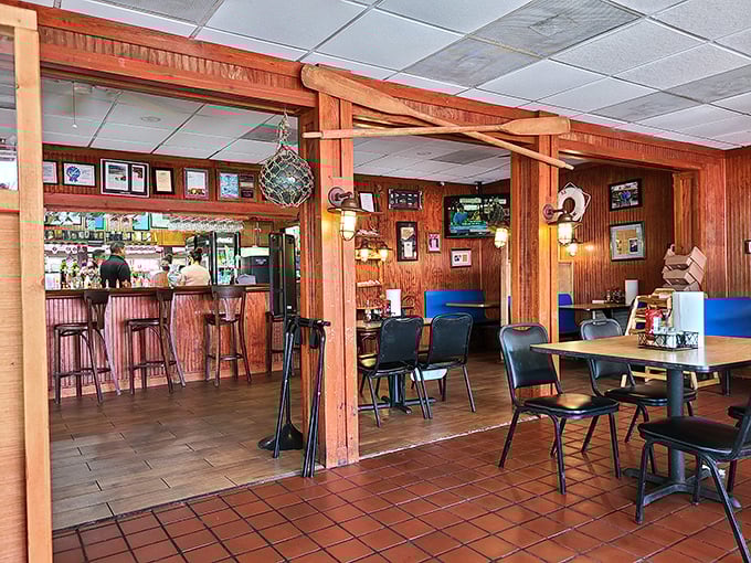 Wood-paneled walls and simple furnishings set the stage for what matters most: the food. No distractions, just seafood perfection.