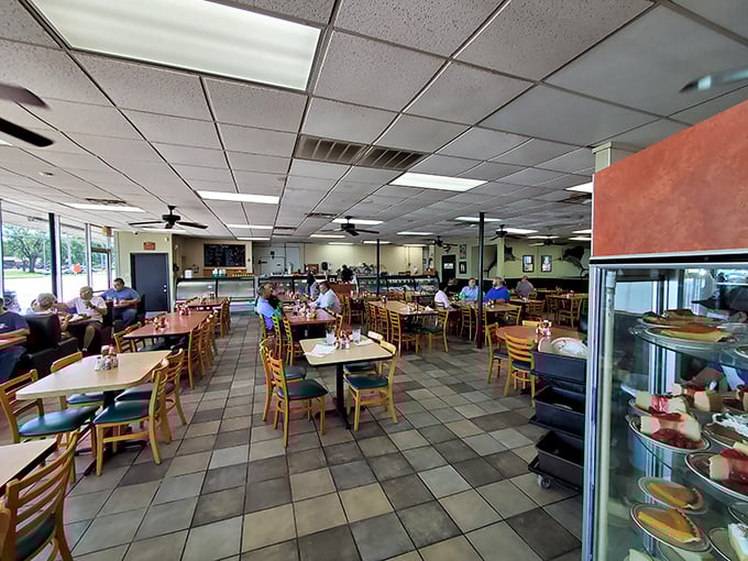 No-frills dining at its finest&mdash;where the fluorescent lighting isn't setting a mood, it's illuminating the real star: what's on your plate.