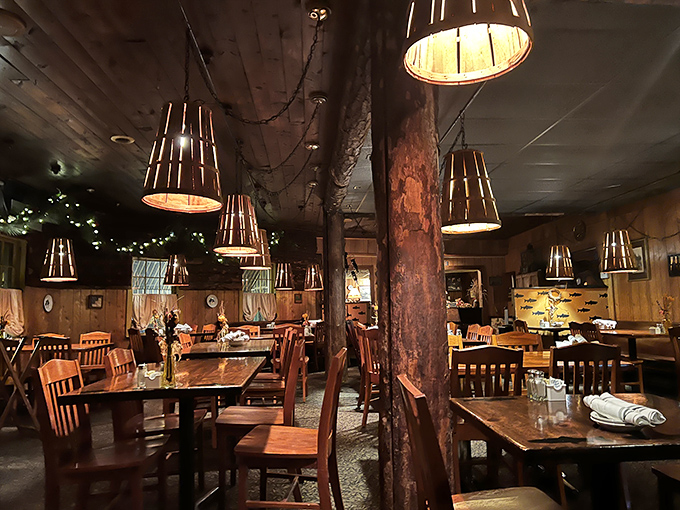 Inside, rough-hewn beams and barrel lampshades create the perfect backdrop for seafood that outshines the rustic charm. Somehow, everything tastes better under timber.