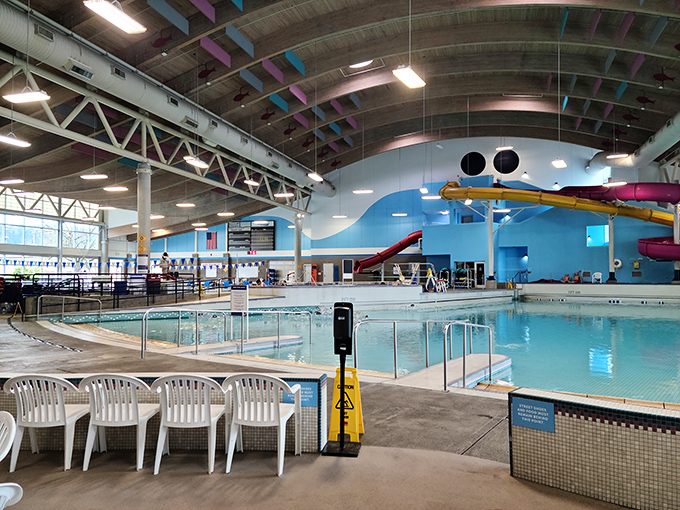 Spacious pools with a view. The architectural design lets in natural light while keeping Oregon's notorious rain at bay&mdash;genius level problem-solving.