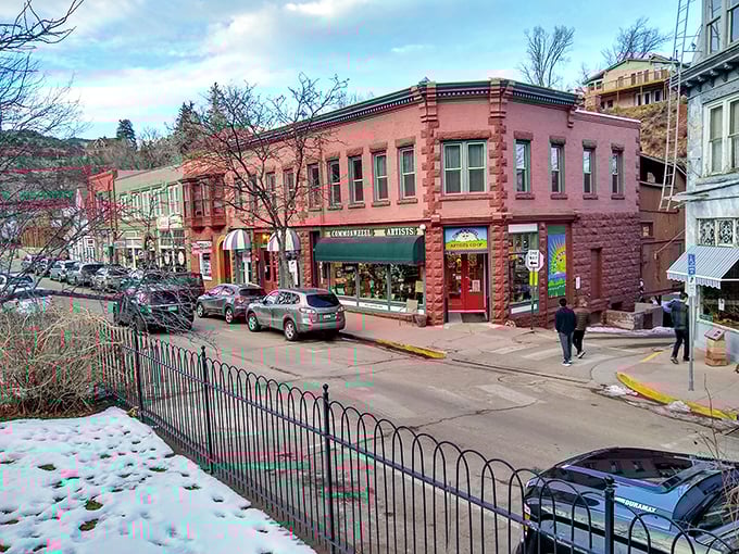 Colorful Victorian buildings line Manitou's streets like confections in a bakery case, each one more tempting to explore than the last.