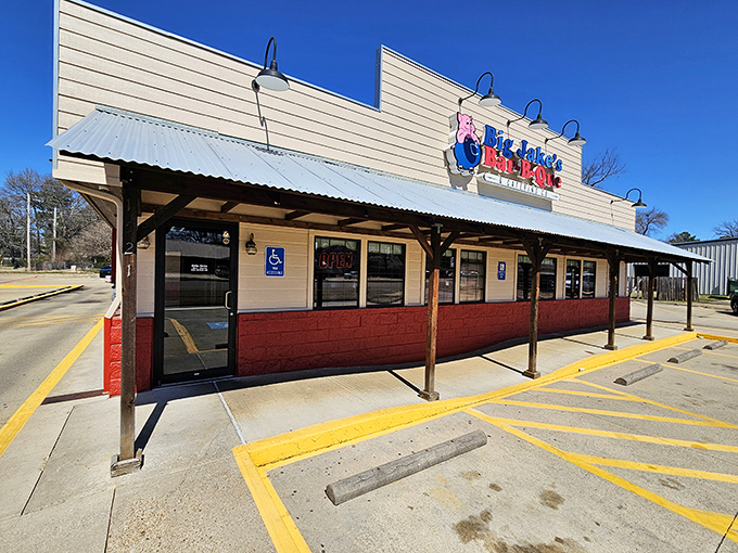 Big Jake's BBQ: "Blue awning, red brick, heavenly aromas. Like finding the barbecue equivalent of a speakeasy &ndash; unassuming outside, revelatory inside."