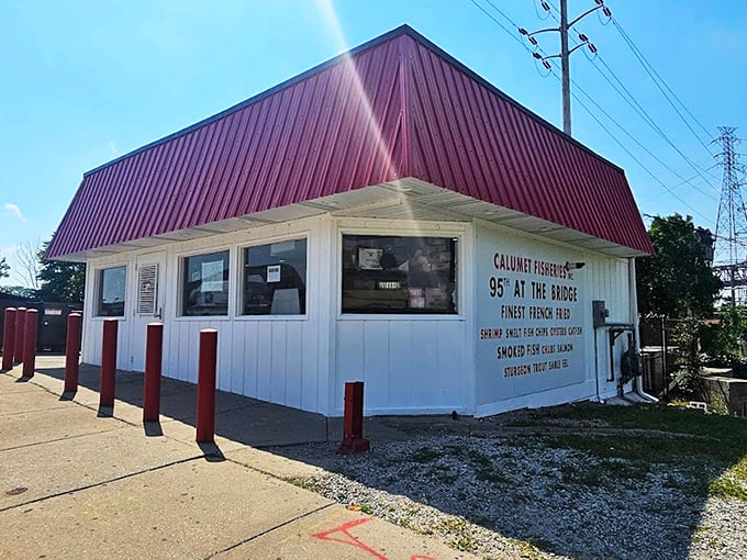 Calumet Fisheries' iconic red roof has sheltered generations of Chicagoans seeking smoked salmon that would make a grizzly bear weep with joy.