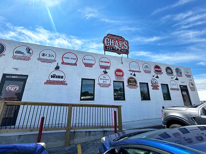 Chaps' wall of fame reads like a culinary hall of fame &ndash; every food show host has made the pilgrimage to this BBQ mecca.