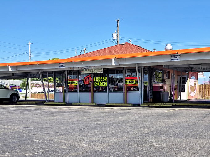 Gene's Root Beer stand looks frozen in time &ndash; the kind of place where your dad would splurge on "dinner out" circa 1965.