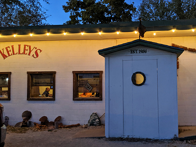 Kelley's Fish & Seafood: The nautical-white exterior says "coastal shack," but we're smack in the middle of Nebraska. Talk about a fish out of water! 