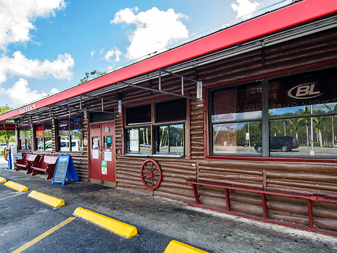 Shiver's neon sign cuts through the Florida night like a BBQ bat signal, summoning hungry heroes from miles around.