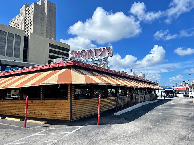 2b. shorty's bbq dadeland south dixie (miami)