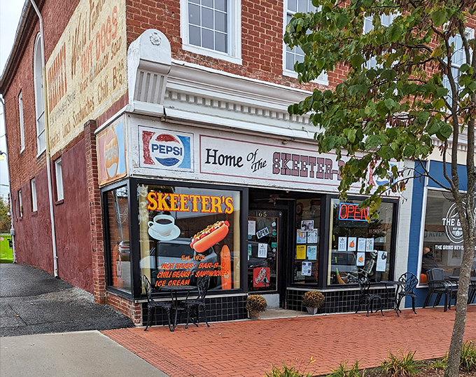The corner storefront where hot dog dreams come true. Skeeter's neon "OPEN" sign might be the most beautiful light in town.